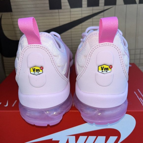 Nike | Shoes | New Nike Air Vapormax Plus Light Pink Foam W Fz364686 ...